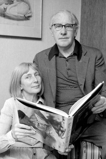Lady Mary Nolan, widow of painter Sidney Nolan, dies in Wales
