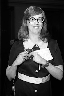 Anna Karen dead: EastEnders star dies in house fire aged 85 | Nine.com.au