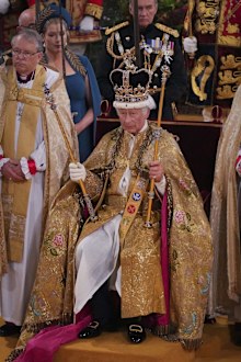 King Charles said his 'mama' Queen Elizabeth II practised wearing St ...
