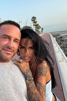 Katie Price, Lee Andrews update: Reality star denies husband's dad's ...