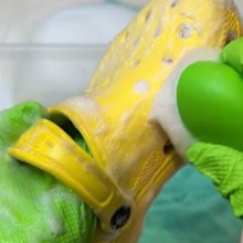 Cleaning tips: The surprising detail in this shoe cleaning video that ...