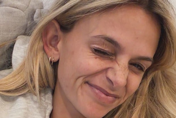 Kellie Finlayson troll: Kellie Finlayson hits back at vile troll ...