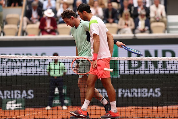 Roland Garros news 2025: Casper Ruud questions ATP ranking system after playing with knee injury