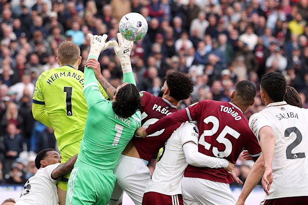 English Premier League football 2026 news, Arsenal beat West Ham with ...