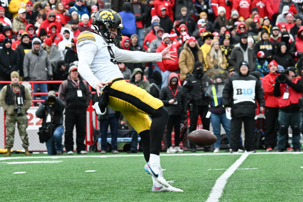 NFL Draft 2024: Australian NFL draft prospects; Jotham Russell, Tory Taylor