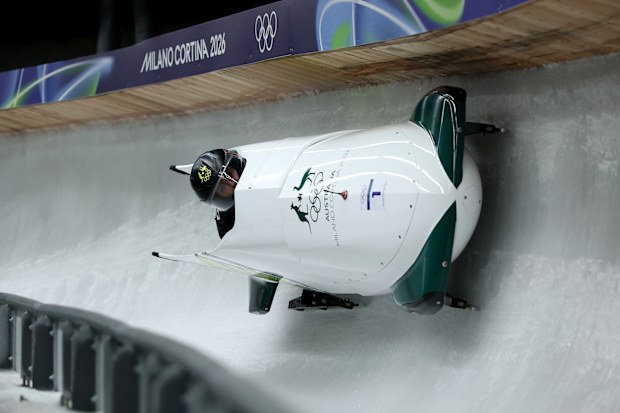 Milano Cortina 2026: Two-women bobsleigh, Sarah Blizzard and Desi ...