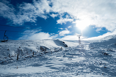 Best places to ski: These are the best places to ski around the world ...
