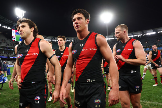AFL News 2024: Essendon vs Geelong, deliberate rushed behind, Jye ...