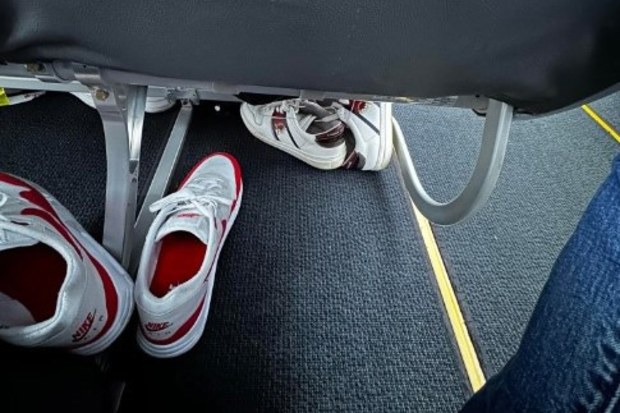 Plane travel etiquette: Should passengers take their shoes off on a ...