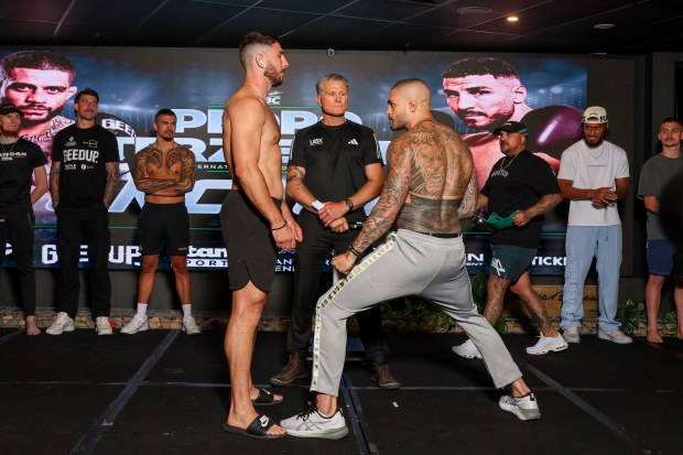 Tyson Pedro vs Taimoor Khan Boxing Fight 2025: Nowhere to Run news ...