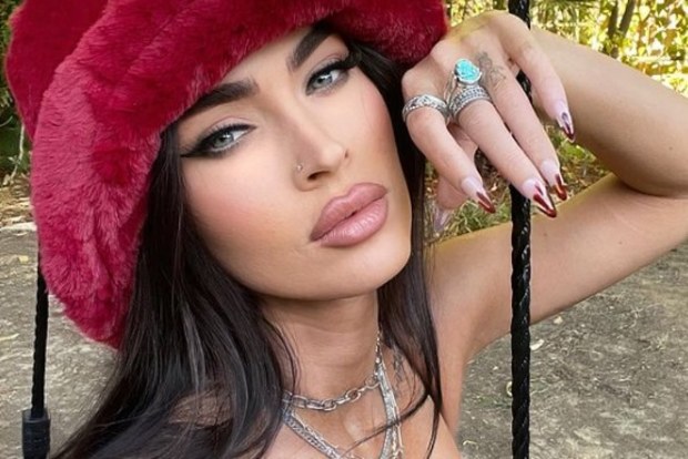 Megan Fox reveals her battle with body dysmorphia after being dubbed a ...
