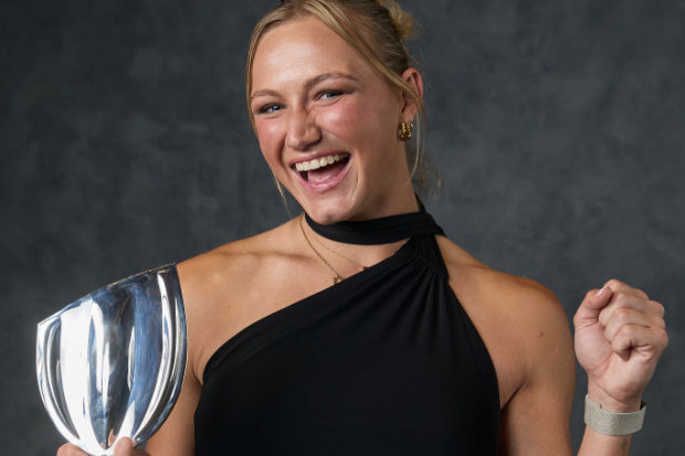 World Rugby Awards 2024 winners | Maddison Levi, Pieter Steph du Toit ...