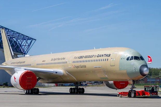 Qantas Project Sunrise flights delayed again due to supply chain issue ...