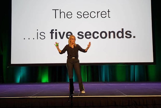 Who is Mel Robbins, explained: Everything to know about 'The Let Them ...