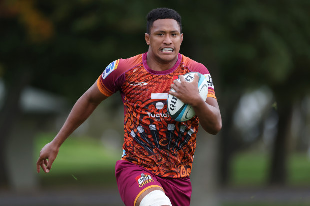 Super Rugby Pacific news | Expert's view on Samipenu Finau tackle ...