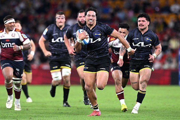 Super Rugby Pacific 2025 | Queensland Reds vs Hurricanes, scores ...