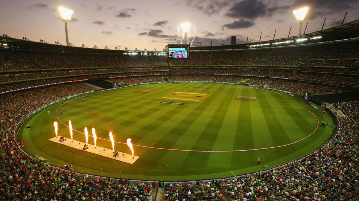 Record BBL crowd sparks MCG frustration