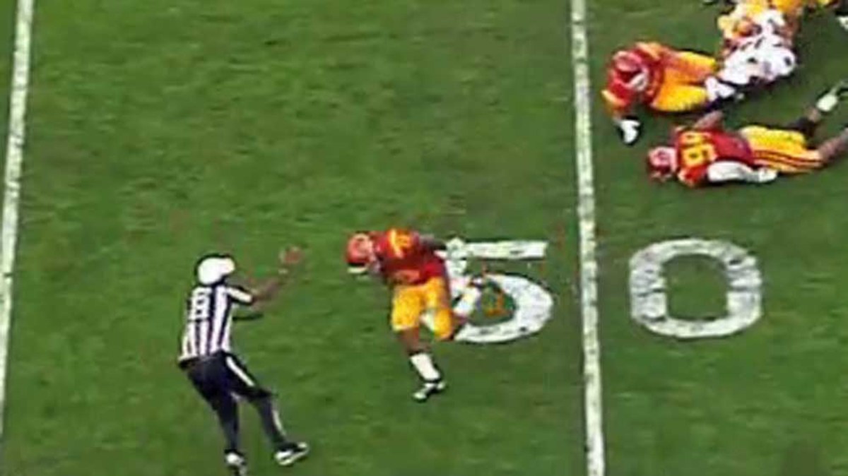 Referee knocked out cold with brutal helmet hit