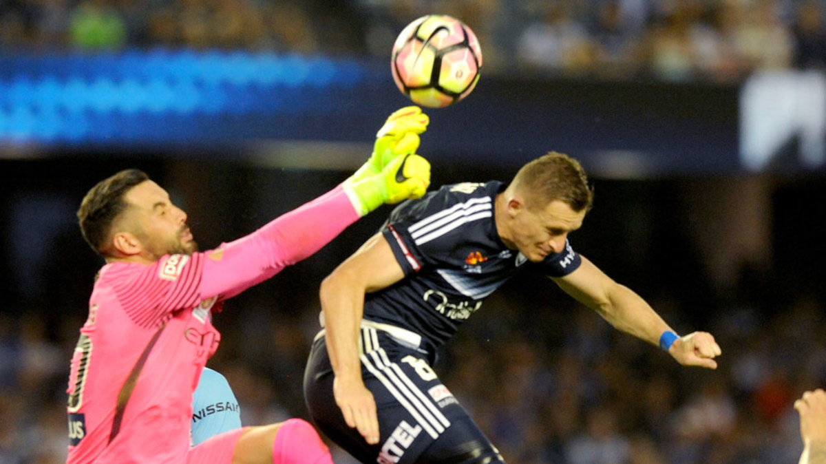 Bouzanis sorry for Berisha gypsy slur