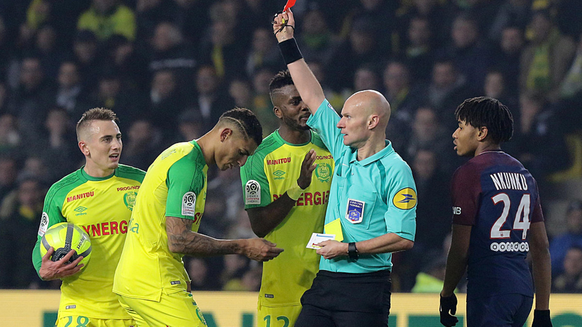 Football: Referee Tony Chapron shows Diego Carlos red after official ...