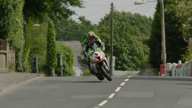 Motorcycle rider James Hillier has miracle save during Senior TT race ...