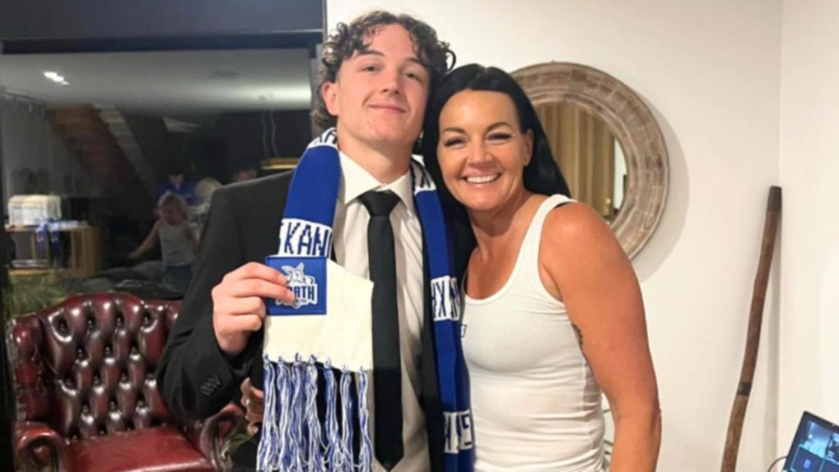 AFL News 2024: North Melbourne Kangaroos, Wayne Carey and Anthony ...