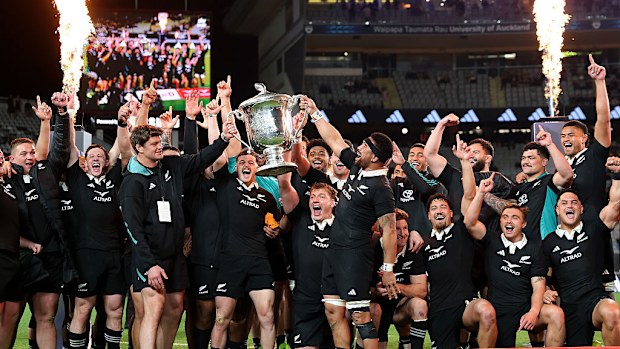 Bledisloe Cup 2025: Andrea Piardi referee reaction, Wallabies vs All ...
