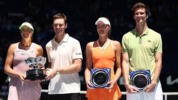 Australian Open 2026 mixed doubles final: Olivia Gadecki and John Peers ...