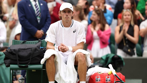 Australian Open 2026: Carlos Alcaraz vs Alex de Minaur, Todd Woodbridge ...