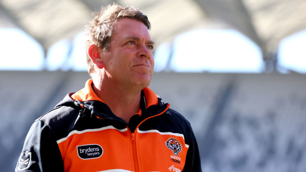 NRLW news 2024: Brett Kimmorley puts hands up for NSW Sky Blues ...