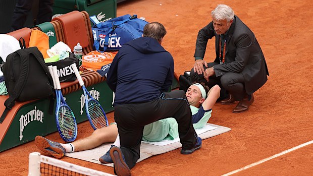 Roland Garros news 2025: Casper Ruud questions ATP ranking system after playing with knee injury