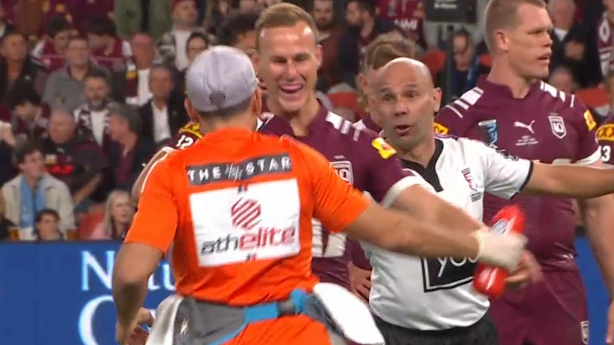 State of Origin 2025 | Referee Ashley Klein sprays NSW Blues trainer ...