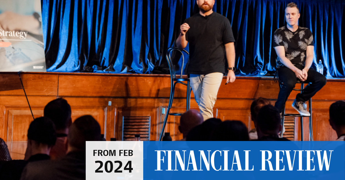 Glow Capital invests in business coaching platform