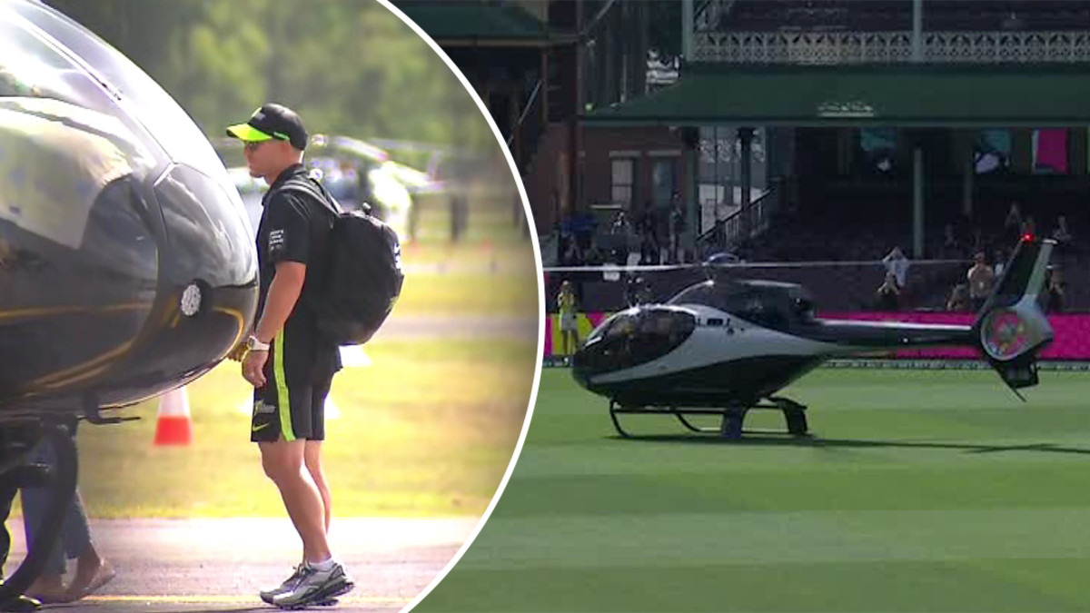 BBL 2024: David Warner helicopter entrance at SCG, Sydney Thunder vs ...