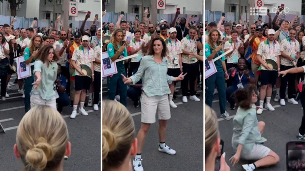 Paris 2024: Rachael 'Raygun' Gunn celebrates with teammates, Australian ...
