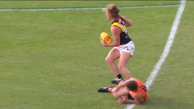 AFL news 2025: Callan Ward torn ACL confirmed by scans, three-quarter ...