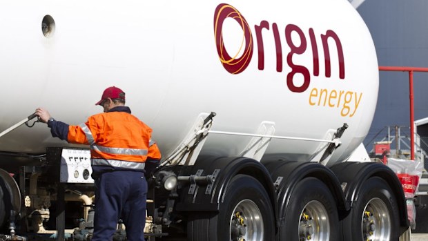 Origin Energy takes pitches for pipelines, upstream asset sales