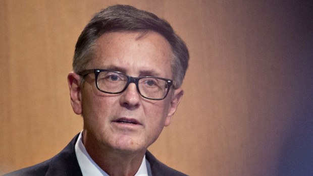 Federal Reserve's Richard Clarida more sensitive to data, still backs ...