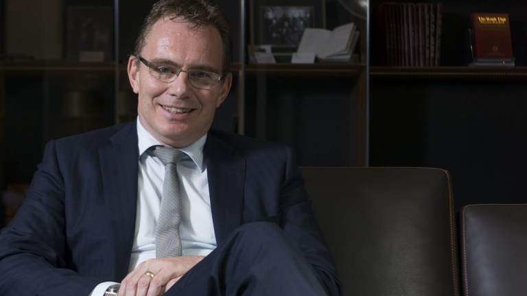 BHP boss Andrew Mackenzie turns up the dial on gender diversity