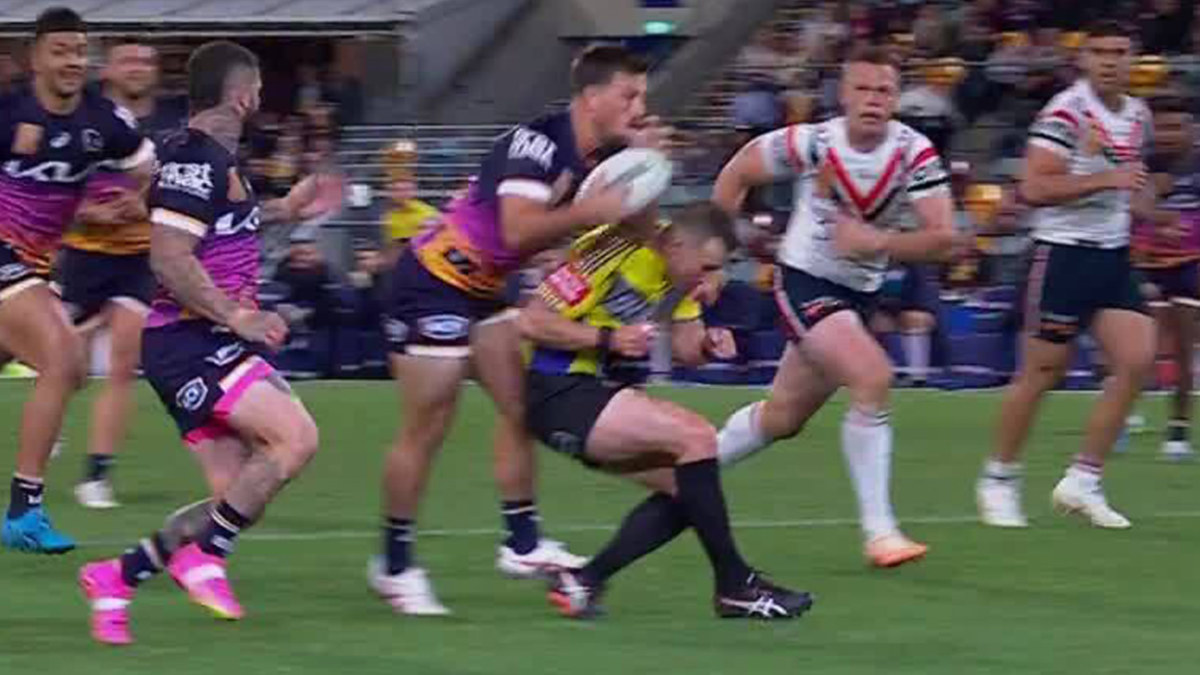 NRL 2023 Broncos v Roosters | Referee puts on try-saving tackle to deny ...