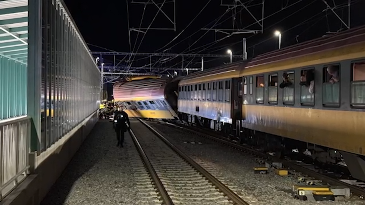 Czech Republic train collision leaves at least four dead | Nine.com.au