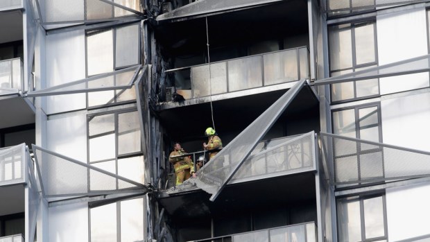 Lacrosse building owners have to replace cladding before case starts