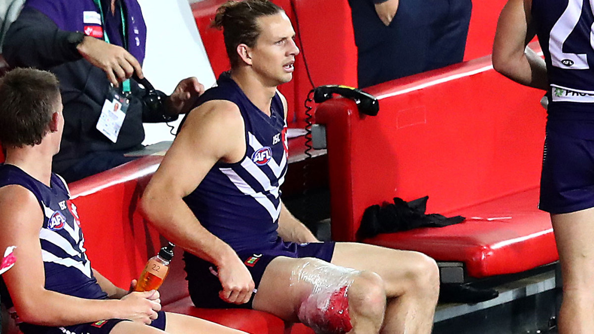 AFL: Nat Fyfe suffers hamstring injury as Gold Coast Suns continue ...
