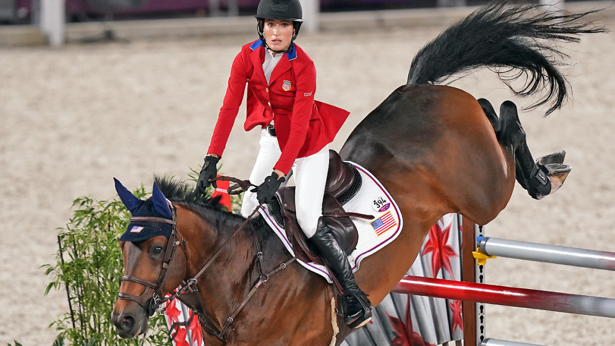 Tokyo Olympics 2021: Jessica Springsteen wins silver in equestrian team ...