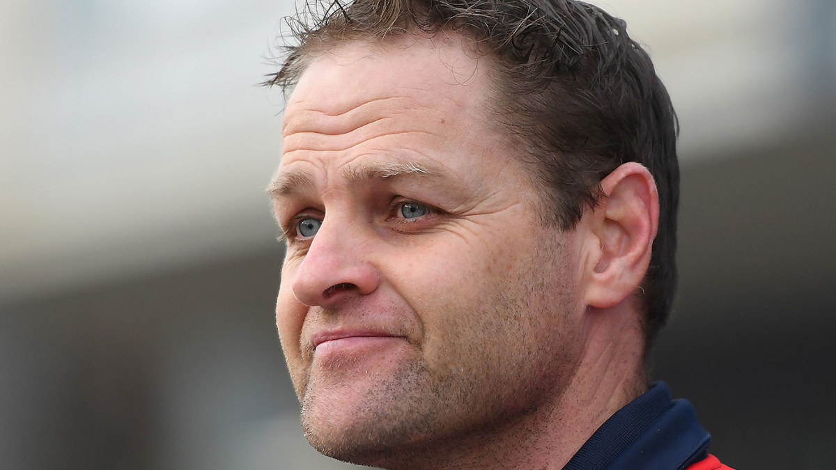 AFL: Josh Mahoney knocks back AFL role to remain Essendon football boss ...