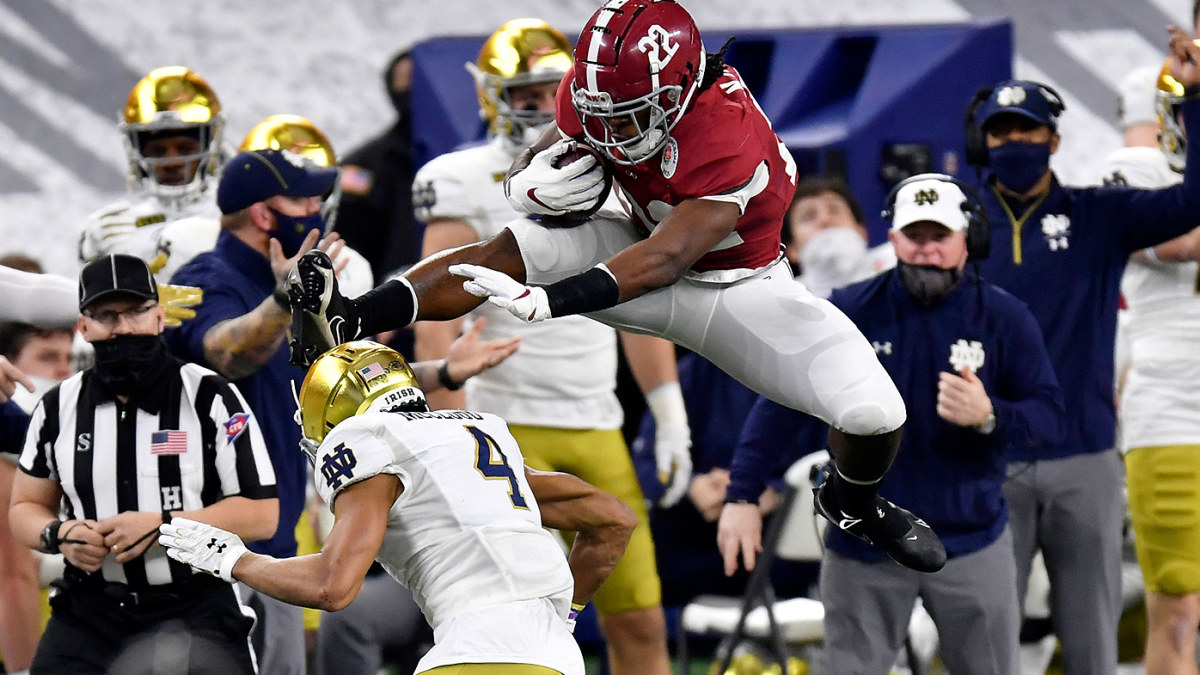 Najee Harris hurdles Notre Dame star as Alabama wins Rose Bowl clash