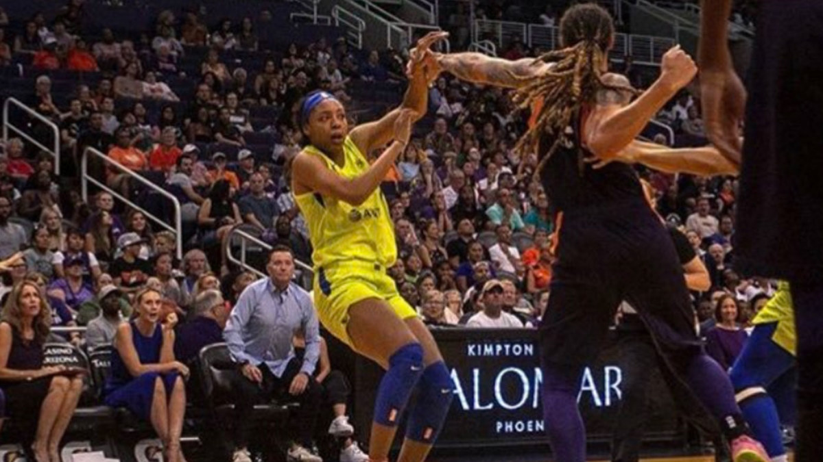 WNBA fight Brittney Griner, Dallas Wings, Phoenix Mercury, six ejections