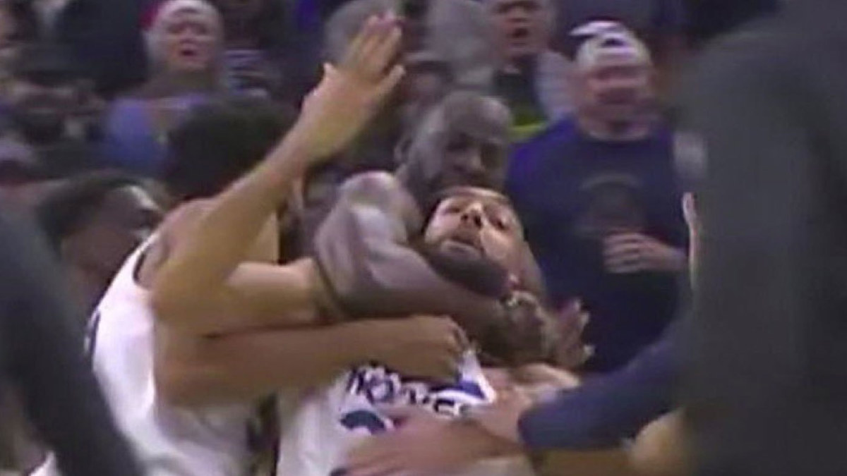 NBA news 2023: Draymond Green suspension, ejected after wild Rudy Gobert choke hold, Klay ...