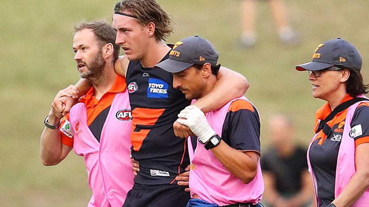 AFL news: GWS Giants midfielder Will Setterfield suffers knee injury in ...