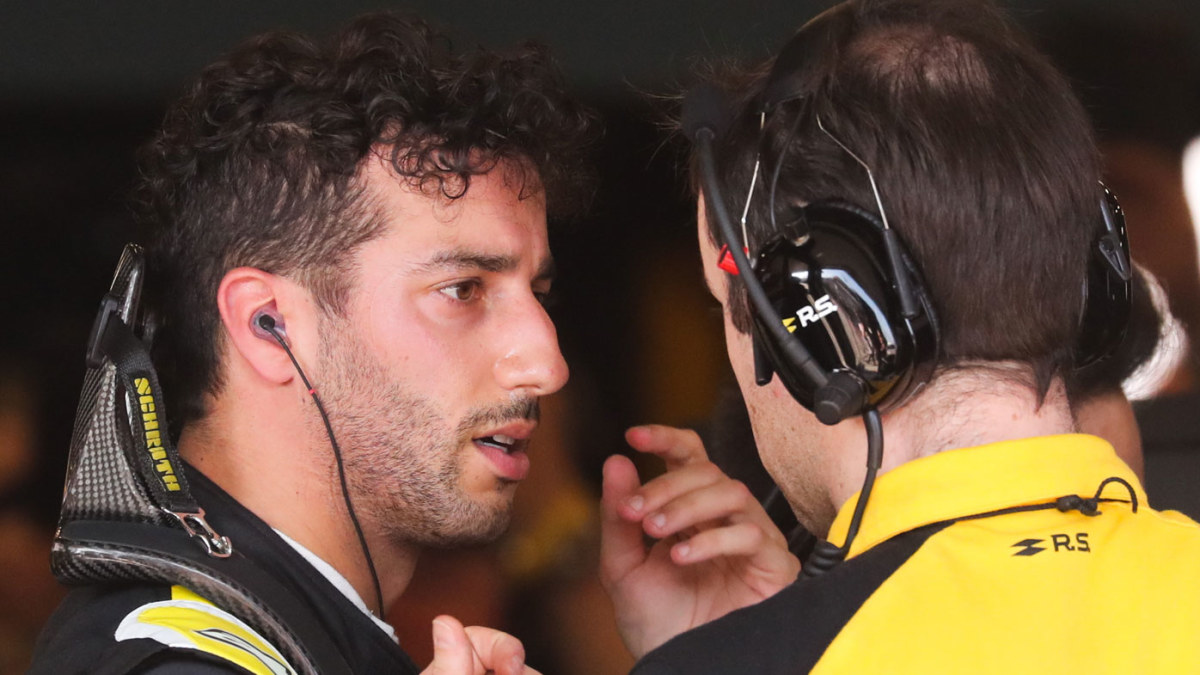 F1 news | Daniel Ricciardo needs 'harder skin', says Renault principal
